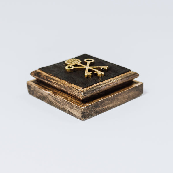 Pappy Barrel Brass Keys Museum Bee | Pappy & Company