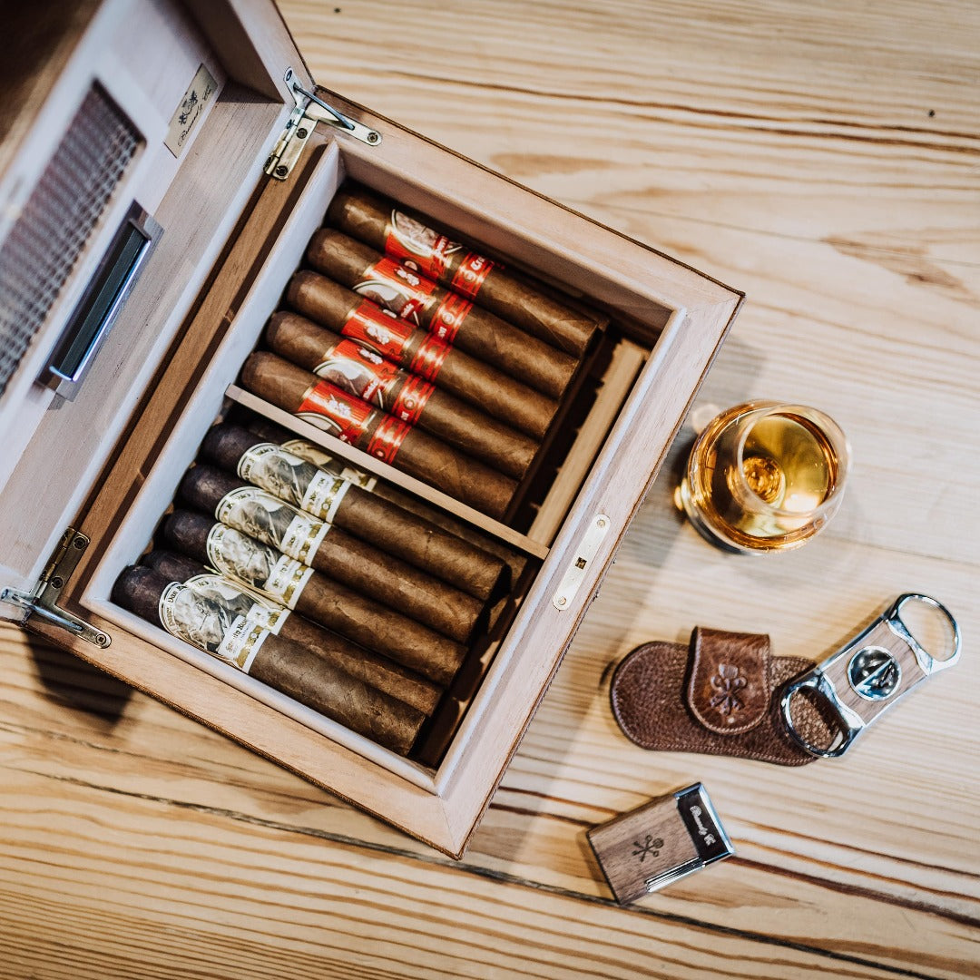 Cigar V-Cutter | Pappy & Company